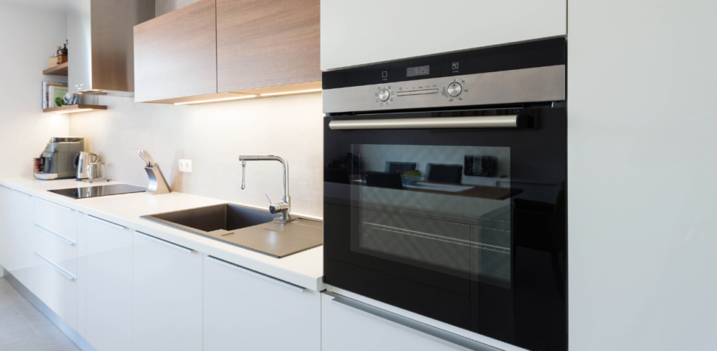 Kitchen Temperature: Why It Matters for Cooking & Food Safety